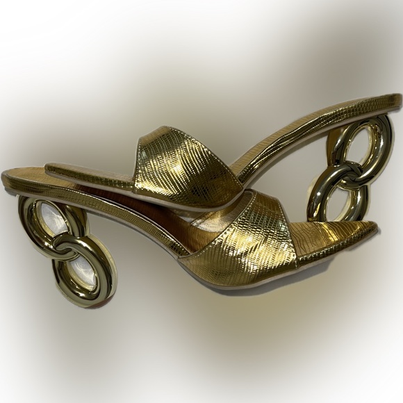 Shoes | Gold Chain Link Heel | Poshmark